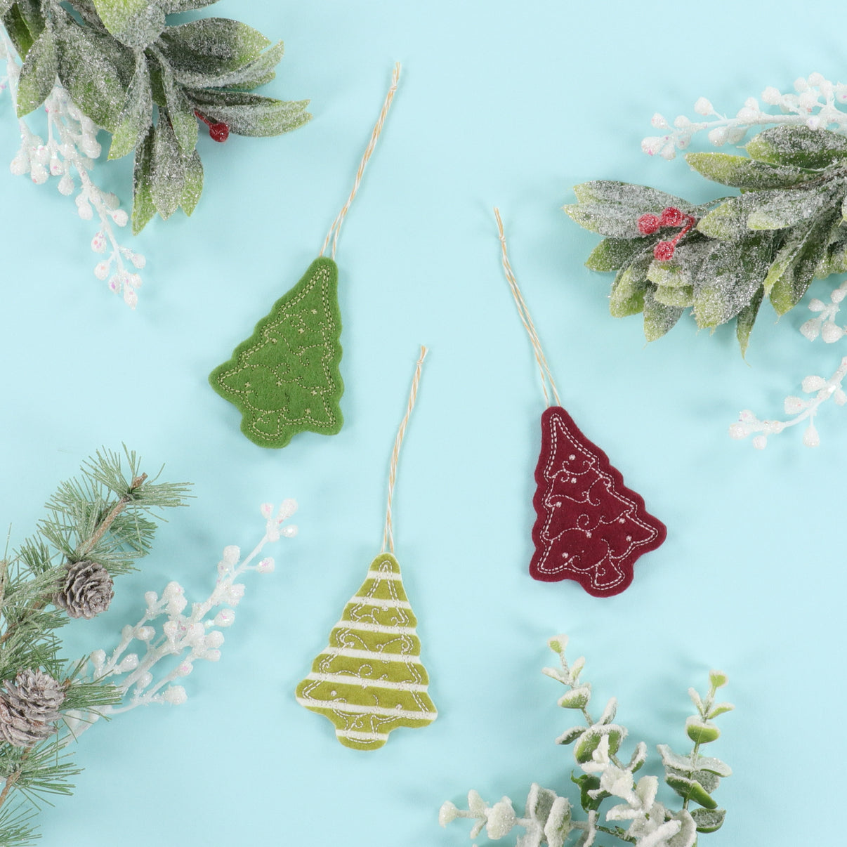 Oh! Stitchmas Tree Demo December 2025 – Leabu Sewing Center